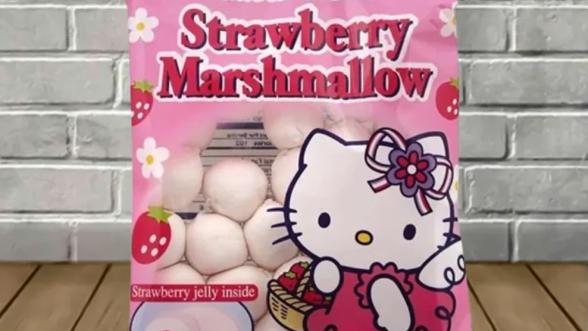 Hello Kitty Marshmallow Candy Hello Kitty Candy: Strawberry, Chocolate